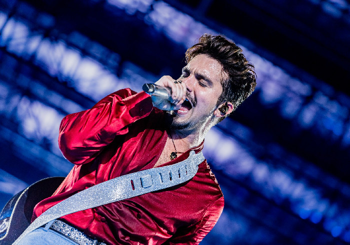 Em menos de três horas, Luan Santana esgota ingressos do “Registro ...